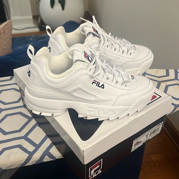 Fila | Shoes | White Fila Disruptors | Poshmark